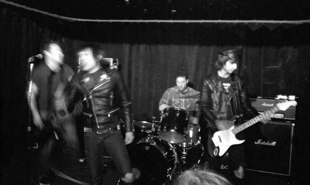 stream these :: christian fitness + Climax Landers + Holiday Inn + Bush ...